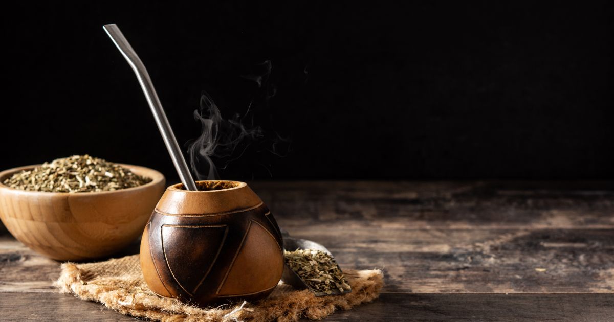 Chá de Yerba Mate: Como Fazer e Seus Benefícios - Novidade Saudável